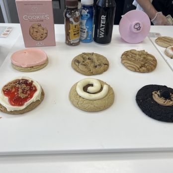 CRUMBL - WHITE MARSH - Updated December 2025 - 69 Photos & 25 Reviews ...