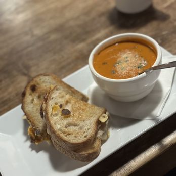 DUNDEE DELL - Updated August 2024 - 260 Photos & 49 Reviews - 5007 ...