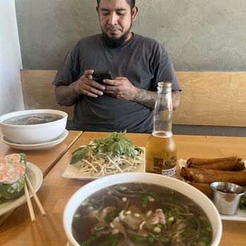 PHO LEGEND - Updated July 2024 - 502 Photos & 478 Reviews - 209 S ...