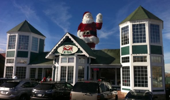 ST. NICKS CHRISTMAS AND COLLECTIBLES - Updated June 2025 - 92 Photos ...