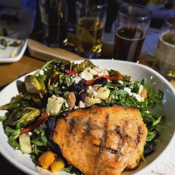 HOP SOCIAL GRILL - Updated September 2024 - 802 Photos & 861 Reviews ...