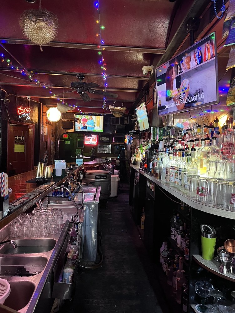 HAPPY’S STORK LOUNGE AND LIQUOR - 49 Photos & 52 Reviews - 1872 79th St ...