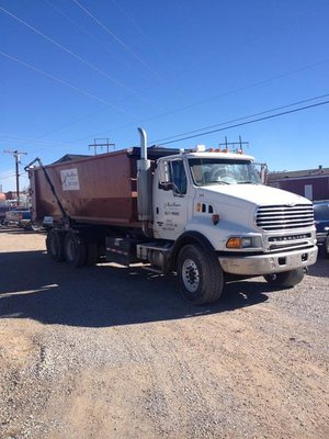 ROAD RUNNER WASTE SERVICE - Updated December 2025 - 26 Photos - 624 E ...
