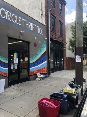 CIRCLE THRIFT - Updated July 2025 - 57 Photos & 74 Reviews - 2233 ...