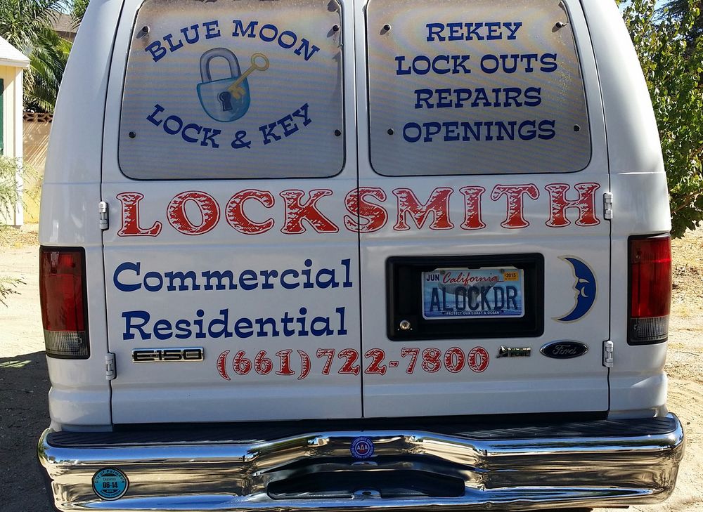 BLUE MOON LOCK AND KEY - Updated August 2025 - 29 Photos - Palmdale ...