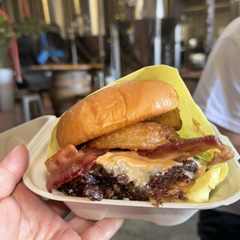 SMACK BURGERS - Updated September 2024 - 61 Photos & 67 Reviews - 101 E ...