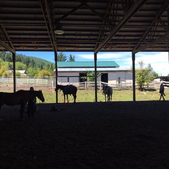 RED HAWK STABLES - Updated October 2025 - 22 Photos & 16 Reviews - 1445 ...