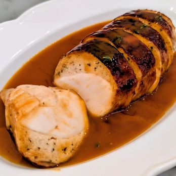 CAMPHOR - Updated October 2025 - 2375 Photos & 453 Reviews - 923 E 3rd ...