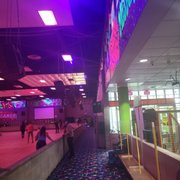 BRANCH BROOK PARK ROLLER SKATING CENTER - 47 Photos & 47 Reviews - 115 ...