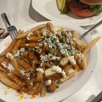 STRONG HEARTS CAFE - Updated April 2025 - 565 Photos & 695 Reviews ...