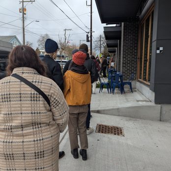 BACKYARD BAGEL - Updated July 2025 - 160 Photos & 91 Reviews - 4310 ...