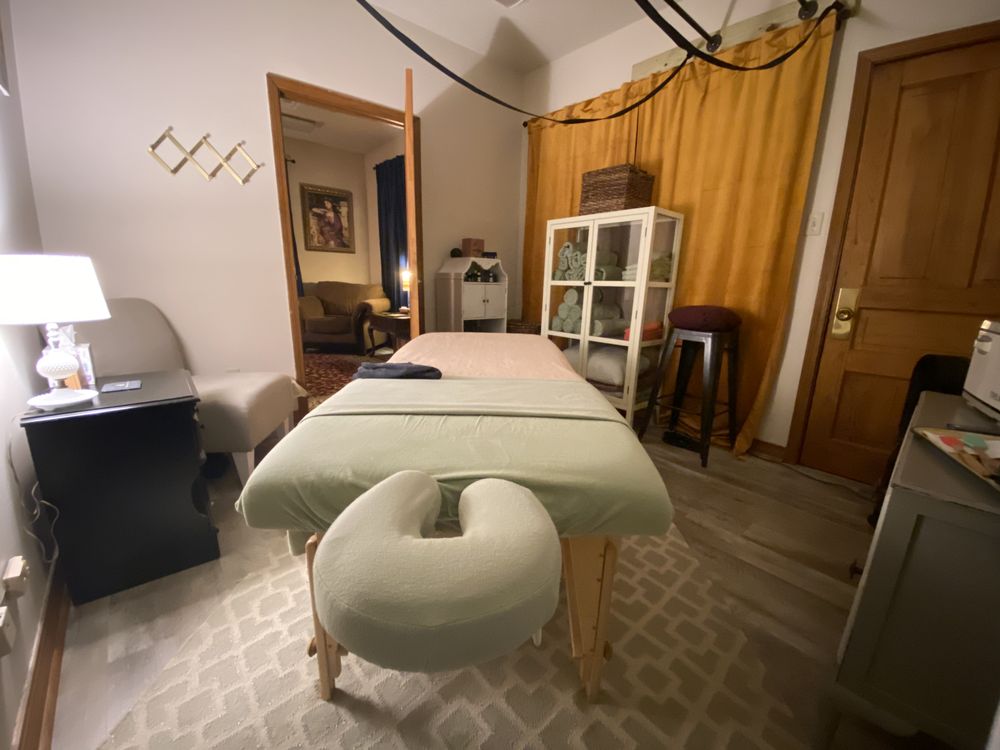 REFUGE MASSAGE - Updated August 2025 - 2000 N Causeway Blvd, Mandeville ...