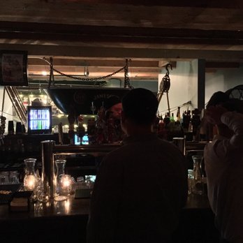 THE PORTSIDE PUB - Updated January 2026 - 40 Photos & 110 Reviews - 7 ...