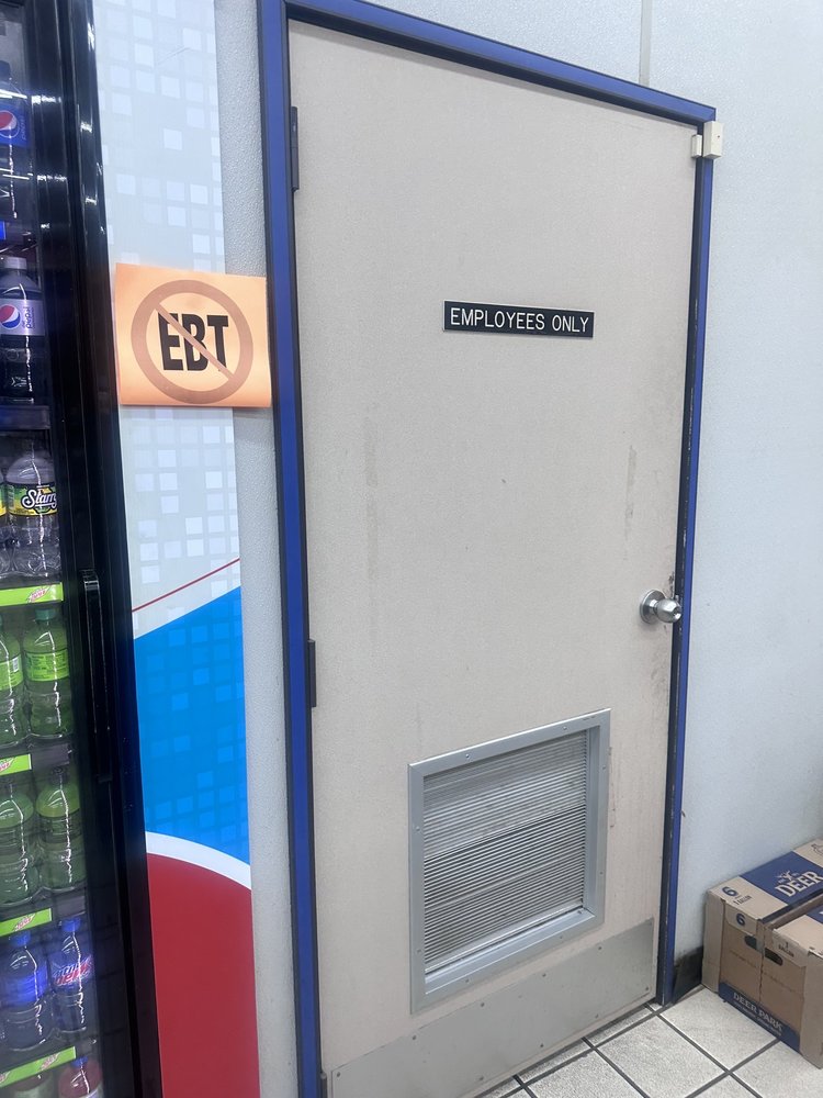 76 - Updated August 2024 - 24 Photos - 4319 Apex Hwy, Durham, North ...