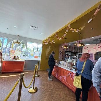 MOONBRIDGE DOUGHNUT STUDIO - Updated April 2025 - 537 Photos & 241 ...