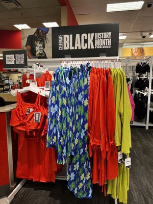 TARGET - Updated March 2026 - 297 Photos & 252 Reviews - 3300 S Bristol ...