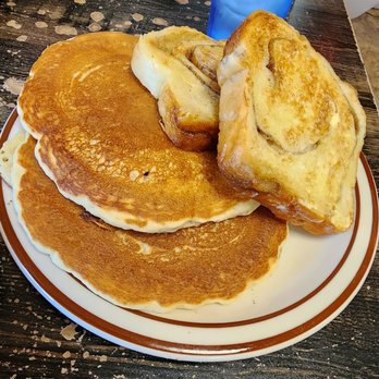 PURE COUNTRY FAMILY RESTAURANT - Updated December 2025 - 63 Photos & 56 ...