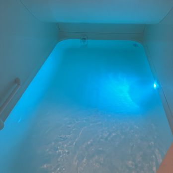 EBB & FLOAT - Updated October 2025 - 27 Photos & 30 Reviews - 231 North 5th St, Columbus, Ohio ...