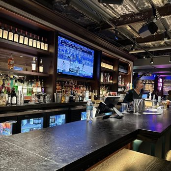 PUTTSHACK - ST. LOUIS - Updated June 2024 - 283 Photos & 121 Reviews ...