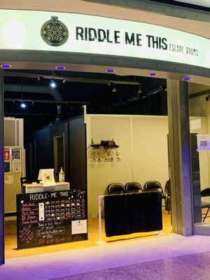 RIDDLE ME THIS ESCAPE ROOMS - Updated April 2025 - 11 Photos & 43 ...