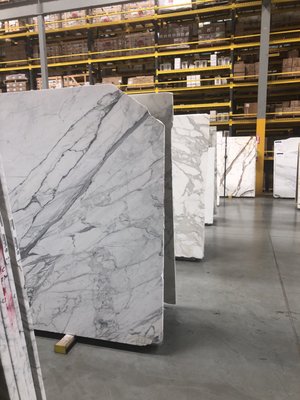 WALKER ZANGER - Updated October 2025 - 29 Reviews - 16719 Schoenborn St ...