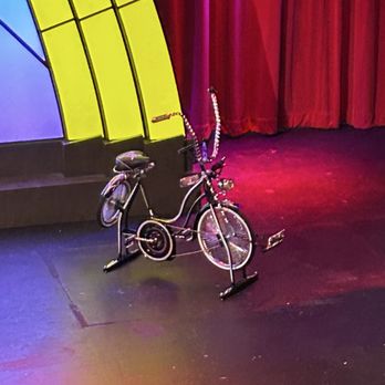 LAUGH FACTORY - Updated December 2025 - 91 Photos & 100 Reviews - 104 N ...