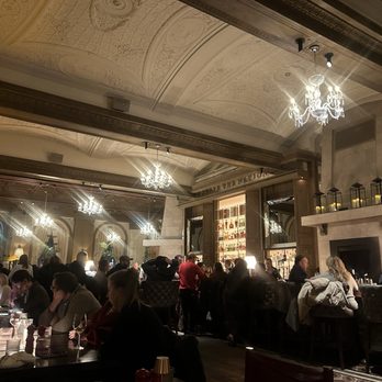 OAK LONG BAR + KITCHEN - Updated March 2025 - 537 Photos & 470 Reviews ...