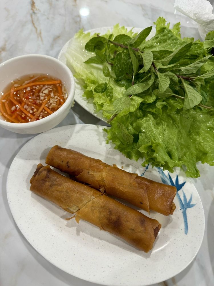 PHO CON BO - Updated June 2024 - 20 Photos - 13626 Veterans Memorial Dr ...