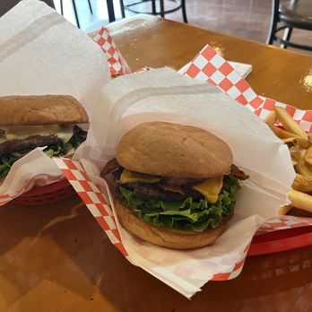 SHAKE ‘N GO - Updated December 2025 - 133 Photos & 218 Reviews - 18012 ...