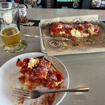 BACKLOT TAPHOUSE - Updated June 2025 - 218 Photos & 162 Reviews - 2110 ...