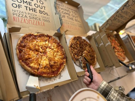 NITZA’S PIZZA - Updated July 2025 - 36 Photos & 53 Reviews - 101-80 ...