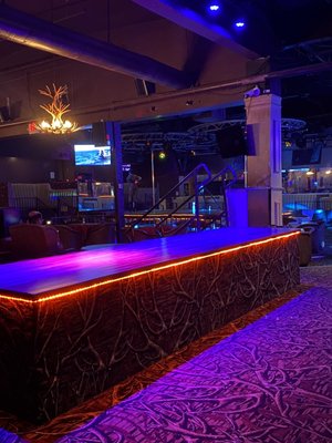 BUCKS WILD - Updated August 2025 - 43 Photos & 46 Reviews - 410 N Sam ...