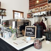 SPLITLOG COFFEE COMPANY - 140 Photos & 80 Reviews - Coffee & Tea - 548 ...