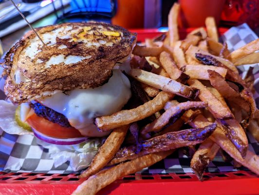 AUSTIN COMMUNITY TAVERN - Updated August 2025 - 38 Photos & 19 Reviews ...