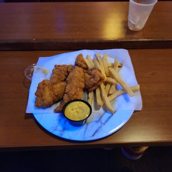 COLONIAL BOWLING & ENTERTAINMENT - Updated January 2026 - 55 Photos ...