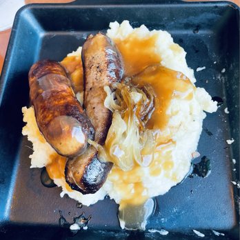 HOOLIGANS BAR AND BISTRO - Updated July 2025 - 37 Photos & 27 Reviews ...