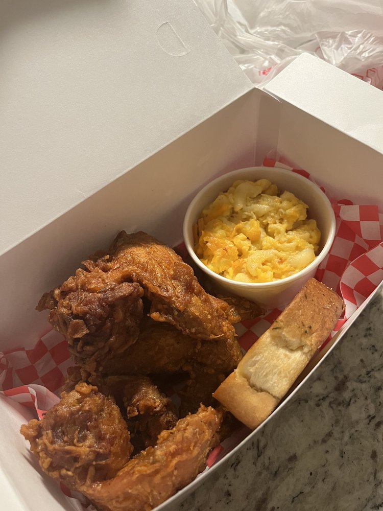THE ORIGINAL CHICKEN BOX - 11 Photos & 14 Reviews - 10200 Mill Run Cir ...