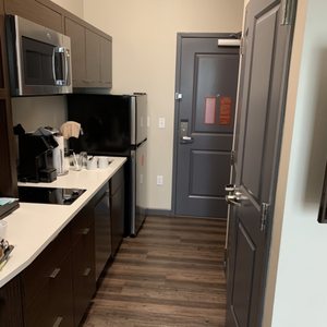 LOVELANDER HOTEL - Updated July 2024 - 111 E 4th St, Loveland, Colorado ...