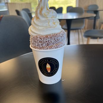 TWISTED ROLLS CHIMNEY CAKE - Updated July 2024 - 66 Photos & 31 Reviews ...