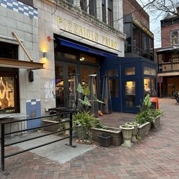 PIZZAIOLO PRIMO MARKET SQUARE - Updated August 2025 - 438 Photos & 428 ...