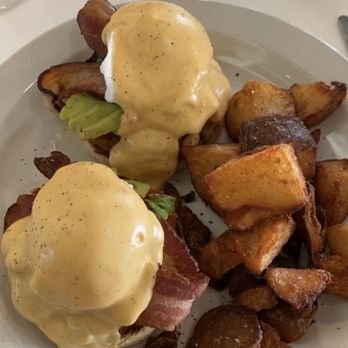 BRIARPATCH RESTAURANT - 2537 Photos & 1635 Reviews - 252 N Park Ave ...