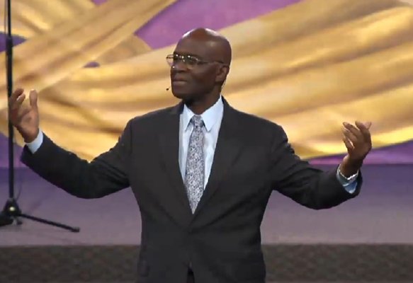 CORPUS CHRISTI CHRISTIAN FELLOWSHIP - Updated October 2025 - 59 Photos - 6602 S Staples St ...