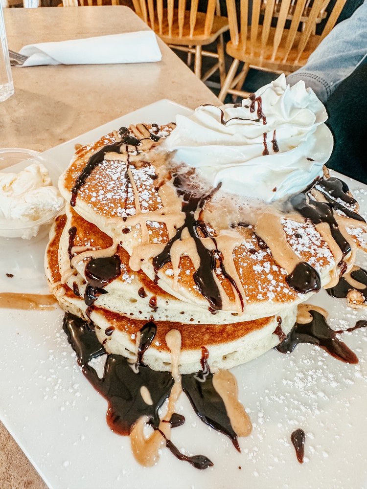 STACKS PANCAKE - Updated December 2025 - 72 Photos & 77 Reviews - 139 ...