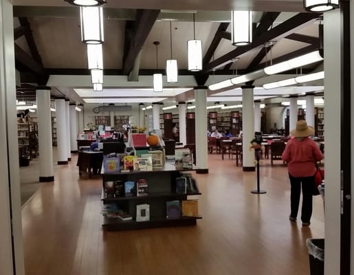 FAIRFAX BRANCH LIBRARY - Updated October 2025 - 26 Photos & 45 Reviews ...