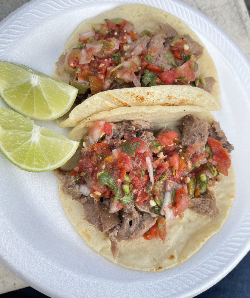 CARNITAS TOSCANOS TACO TRUCK - Updated October 2025 - Long Beach ...