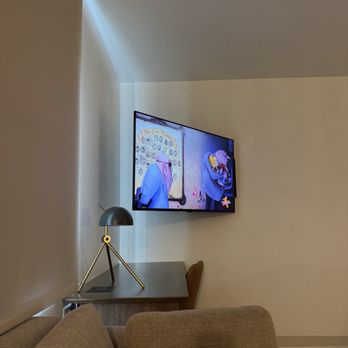 ELEMENT RENO EXPERIENCE DISTRICT - Updated August 2025 - 103 Photos ...