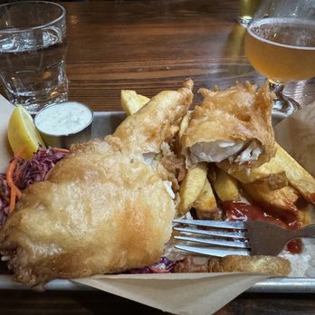 THE CRAFTY FOX ALE HOUSE - Updated December 2025 - 460 Photos & 298 ...