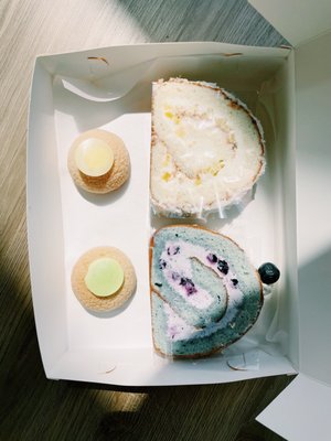 MARI BAKESHOP - Updated January 2026 - 104 Photos & 32 Reviews - 103 St ...