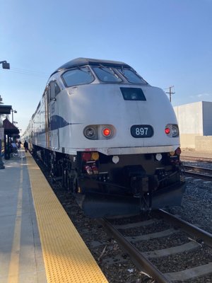 EL MONTE METROLINK STATION - Updated October 2025 - 20 Photos & 15 ...