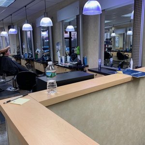 SUPERCUTS - Updated April 2025 - 18 Reviews - 40 Whiting St Ste 42 ...